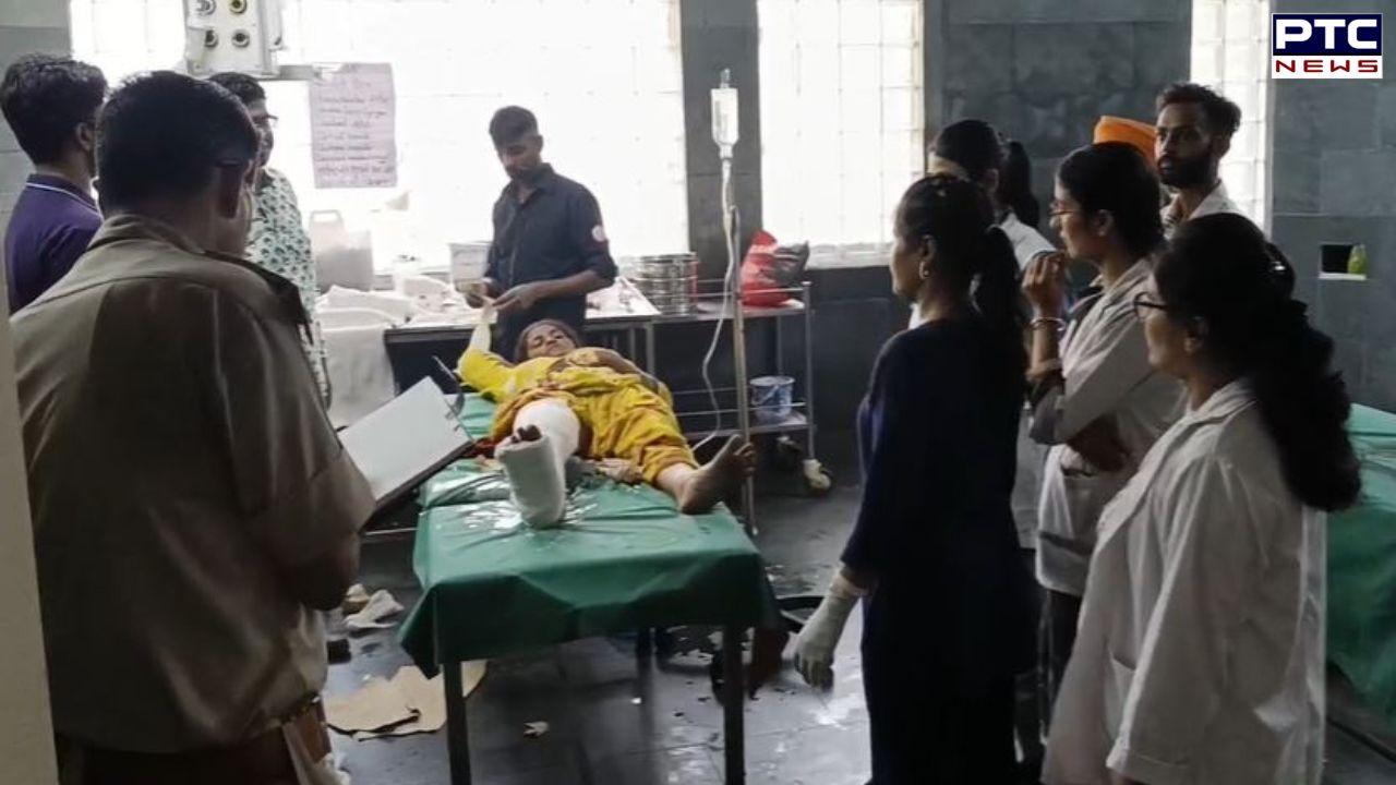 Amritsar News : ਅੰਮ੍ਰਿਤਸਰ 'ਚ ਦਿਨ-ਦਿਹਾੜੇ ਚੱਲੀਆਂ ਗੋਲੀਆਂ, CRPF ਦੇ ਸਾਬਕਾ ...